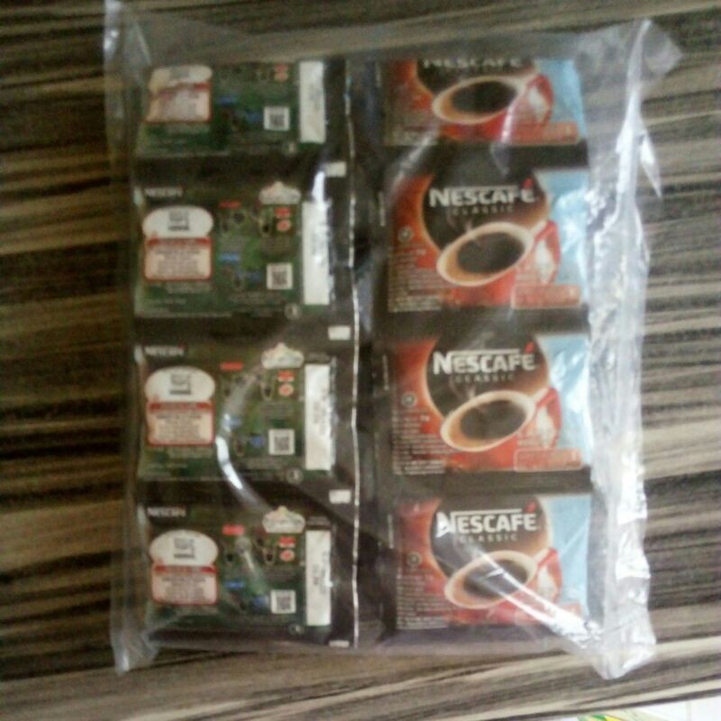 Jual Nescafe Classic Kopi Instant Sachet 10x2g dan 60x2g | Shopee Indonesia