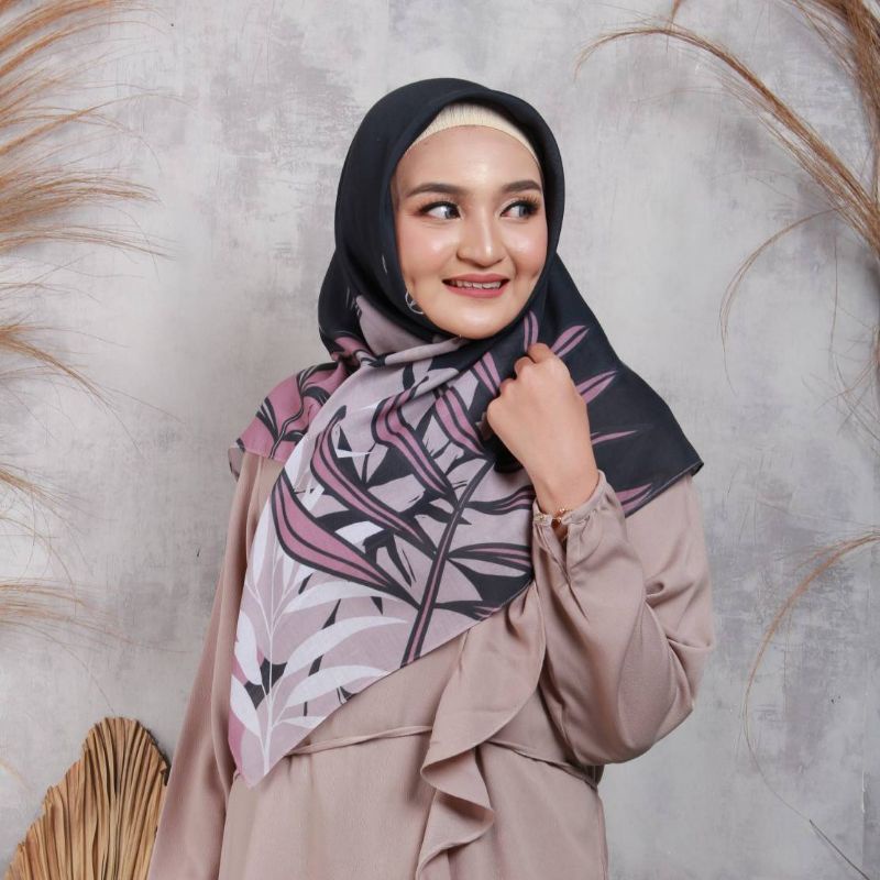 Jual Hijab printing voal tryspan motif segiempat premium | Shopee Indonesia