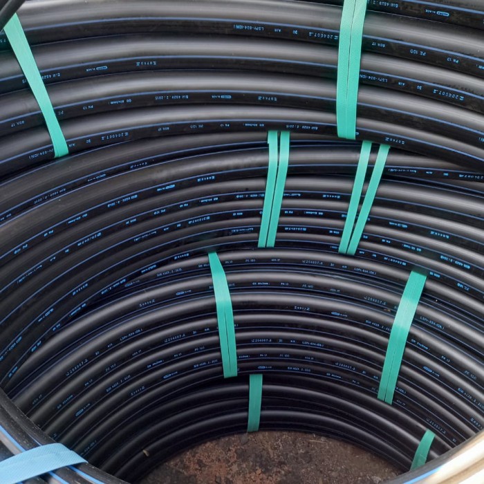 Jual PIPA HDPE SELANG PDAM SELANG HITAM 1 1/4 INCH PN 16 | Shopee Indonesia