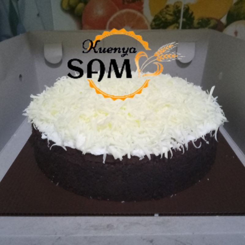 Jual BROWNIES BULAT DIAMETER 18CM (Topping Keju) | Shopee Indonesia