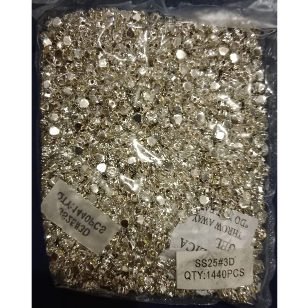 Jual Berlian / Diamond cangkang Grade A SS 25 3D isi 1440 Pcs | Shopee ...