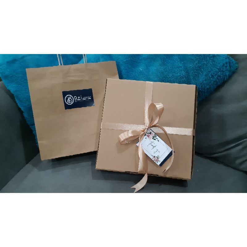 Jual LAMPU LED 2M ON OFF | Packing Box Untuk Ukuran 20x20cm | Shopee ...