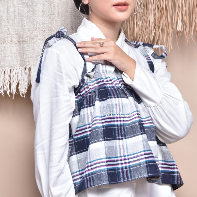 Jual SHOPATALINE - Dinar Tank top - Hijab Tank top flannel | Shopee ...