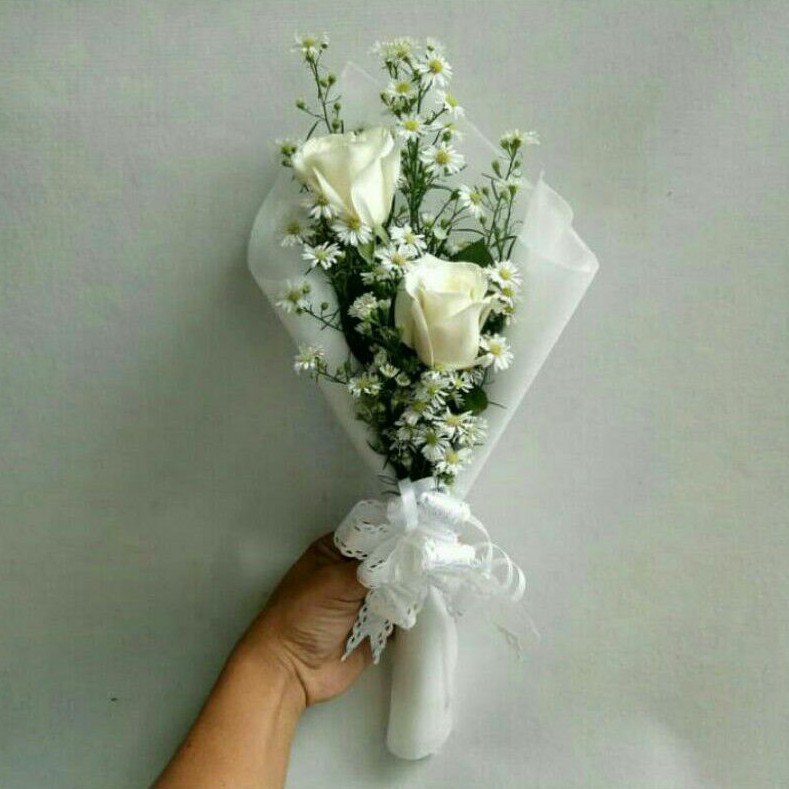 Jual Hand Buket Bunga Mawar Asli Isi 2 Tangkai Bouquet Mawar Simpel ...