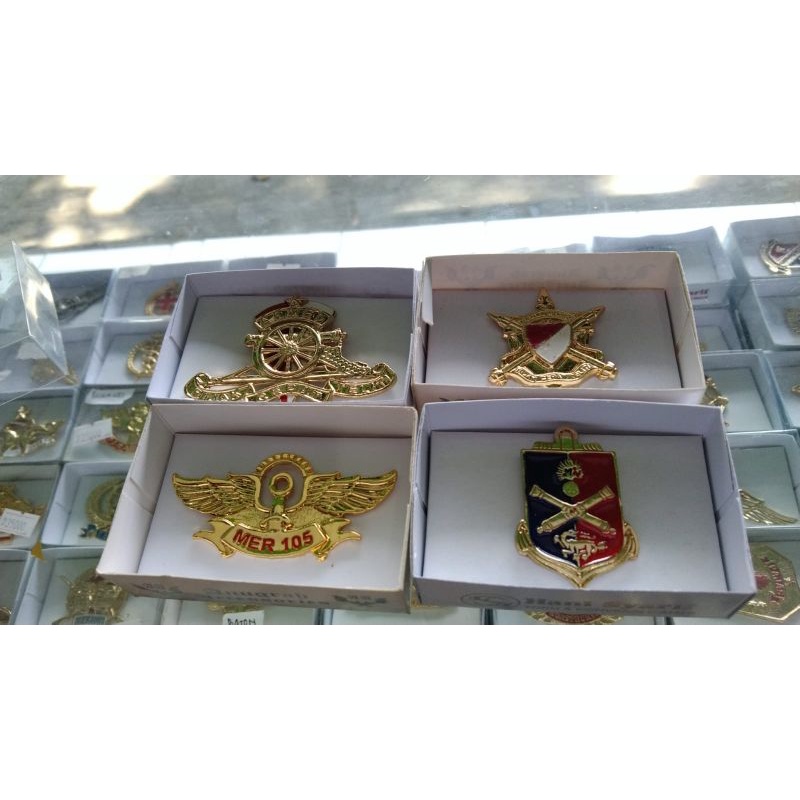 Jual wing PDH TNI | Shopee Indonesia