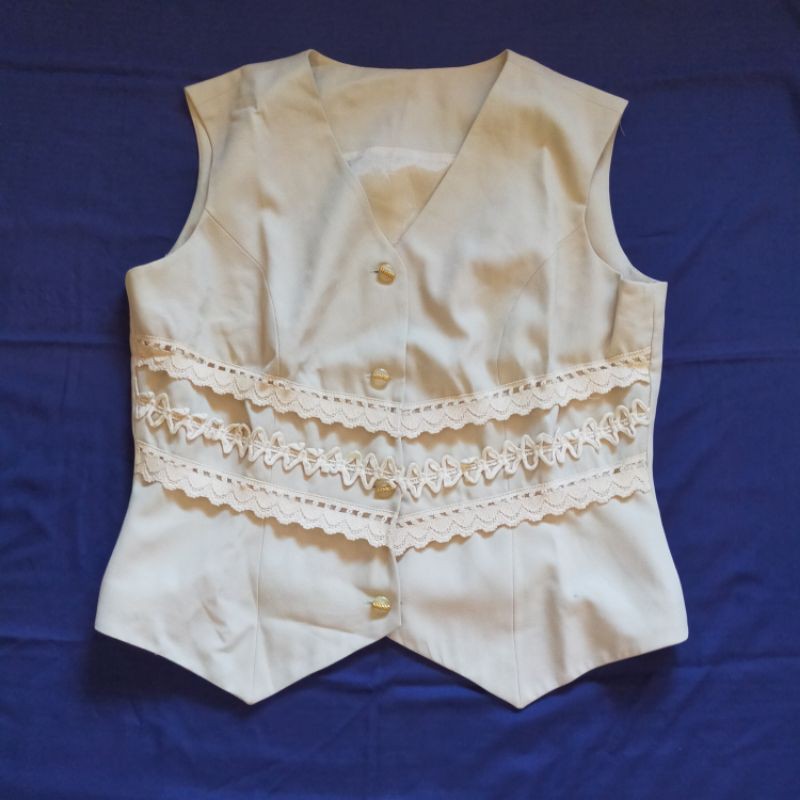 Jual rompi cream vintage (preloved/second/bekas) | Shopee Indonesia