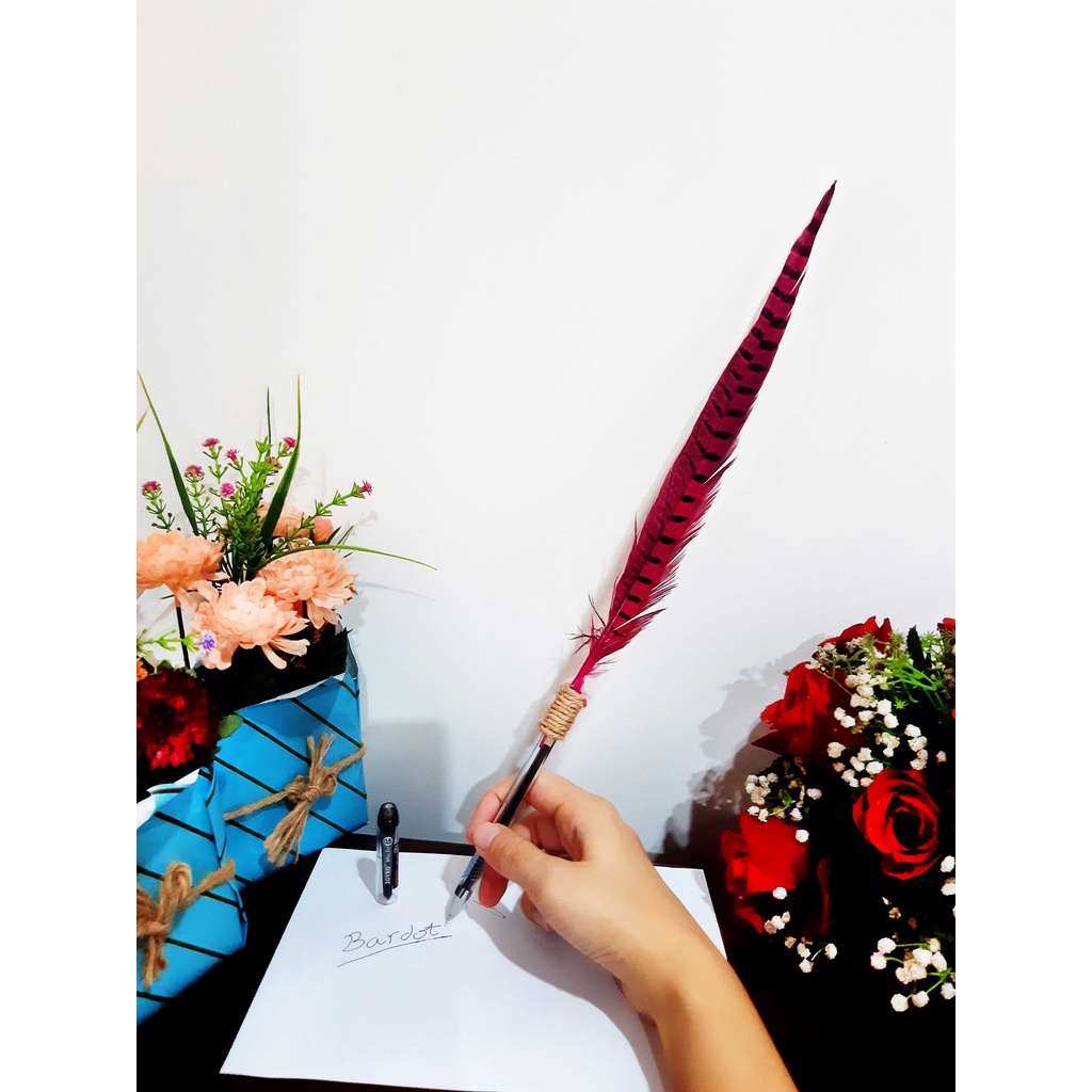Jual pen sayap bulu 12 cm / Pen antik/klasik /souvenir nikah & ulang ...