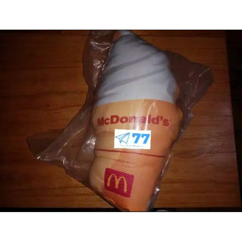Jual Bantal Doraemon & Bantal McDonald's French Fries (FREE Kalender ...