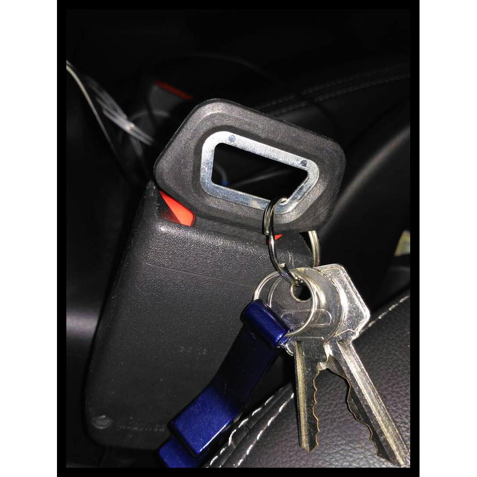 Jual Universal Metal Safety Car Seat Belt And Bottle Opener Safety Belt ...