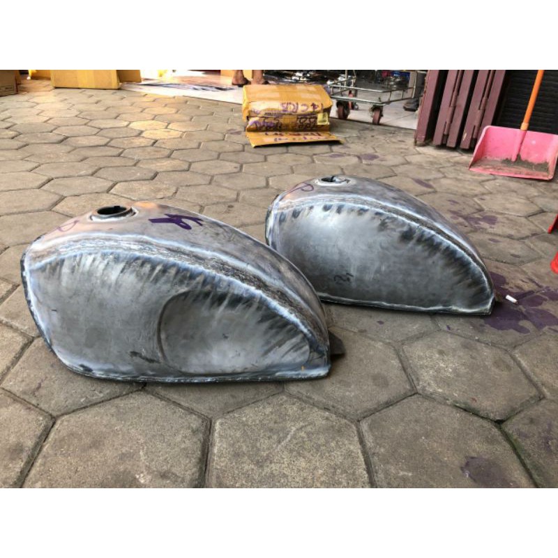 Jual Tangki japstyle triumph tangki motor custom | Shopee Indonesia