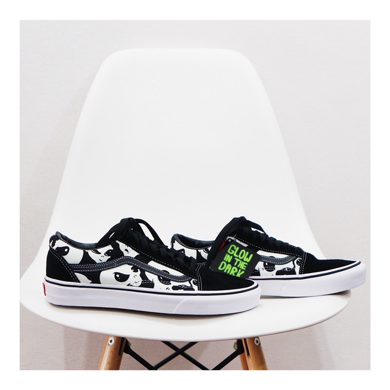 Jual Vans Oldskool Alien Ghosts ( Glow In The Dark ) | Shopee Indonesia