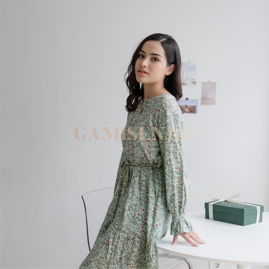 Jual GAMISENJA - Lembayung Dress ( Nicole Parham Collection ) | Shopee ...