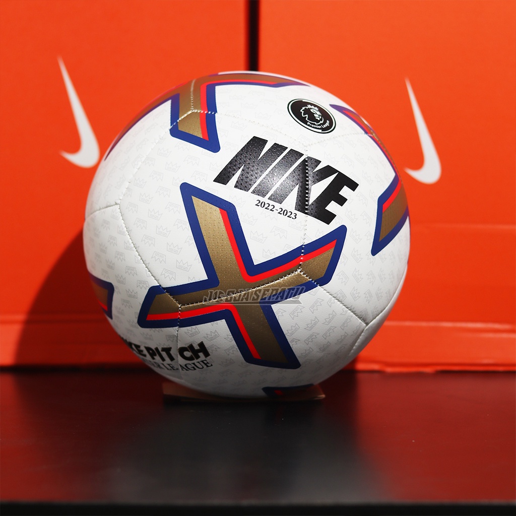 Jual Nike Bola Sepak PL Pitch FB Ball - White/Gold/Blue | Shopee Indonesia