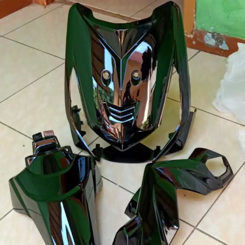 Jual BODY ALUS BAGIAN DEPAN HONDA BEAT KARBU WARNA HITAM THN 2008-2012 ...