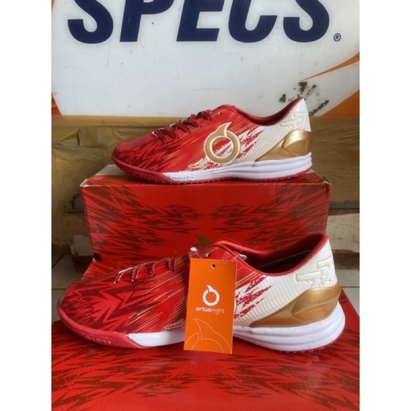 Jual sepatu futsal ortuseight catalyst unity in se ortus eight | Shopee ...