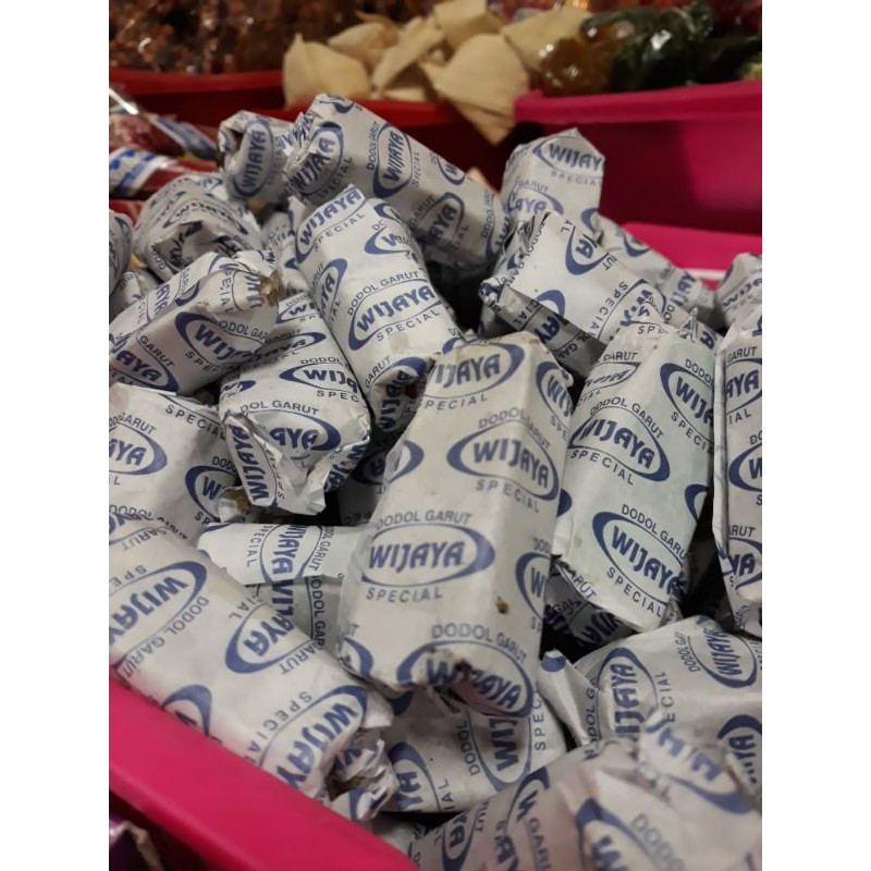 Jual 500gr Jenang Dodol Garut Kertas Setengah Kiloan Oleh Oleh Khas ...