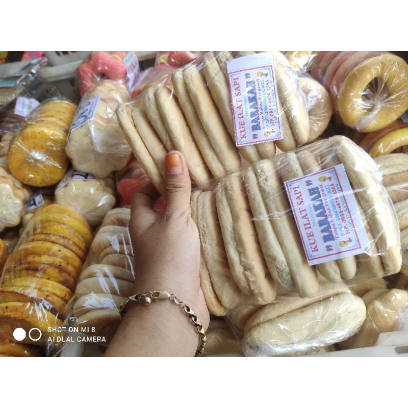 Jual kue Ilat Sapi Khas Kandangan Isi 10pcs | Shopee Indonesia