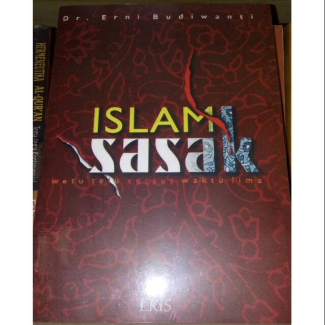 Jual Islam Sasak Wetu Telu Versus Waktu Lima - Erni Budiwanti | Shopee Indonesia