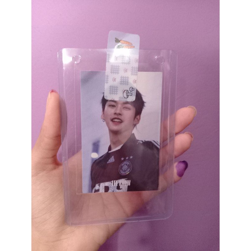 Jual PC Lee Know imw behind (booked) | Shopee Indonesia