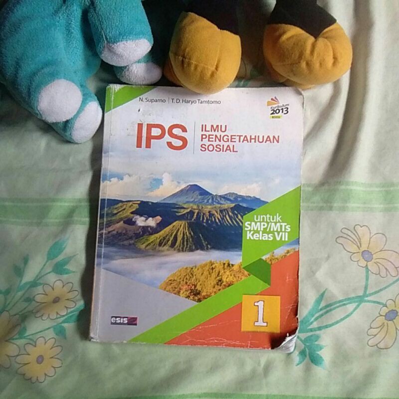 Jual buku bekas IPS kelas 1 SMP penerbit esis | Shopee Indonesia