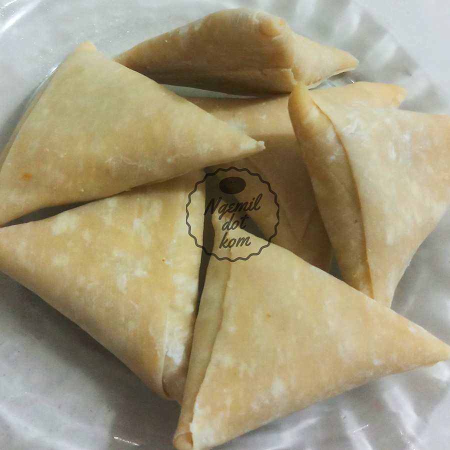 Jual SAMOSA FROZEN / SAMOSA AYAM SAYUR PEDAS / SAMOSA DAGING / SAMOSA ...