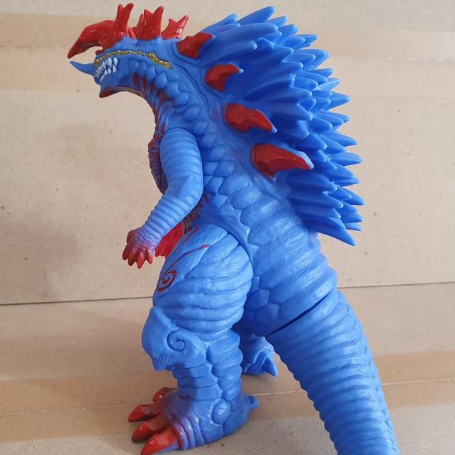 Jual Serbu Monster Cyber Zygorg Ultraman Godzilla Kaiju Figure. mainan ...