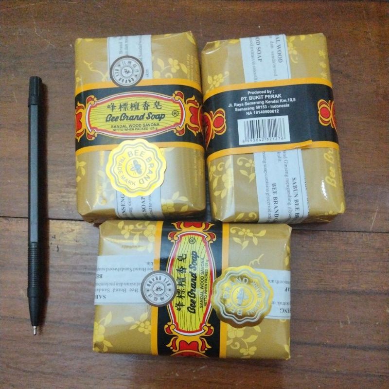Jual sabun tawon bee brand soap sandal Wood savona 125 gram | Shopee ...