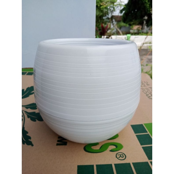 Jual pot bulat telur uk 18cm tebal plastik murah/ pot moci // pot ...