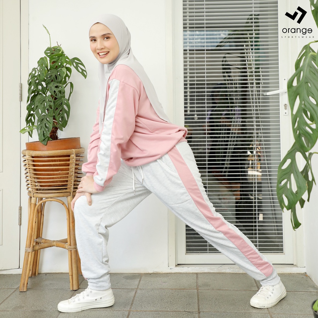 Jual Training Set Olahraga Senam Zumba Running Jogging Wanita Avery ...