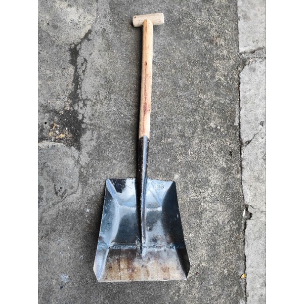 Jual sekop skop sekrop skrop pasir sambungan baja tebel gagang kayu ...