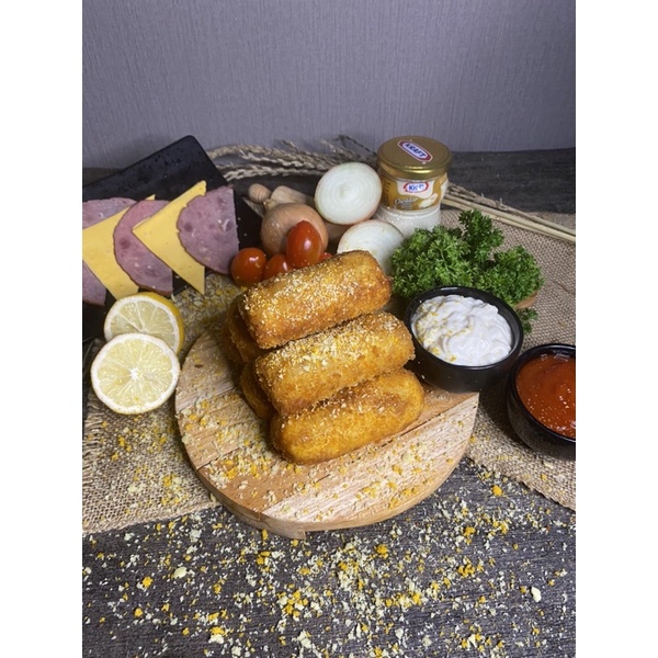 Jual RISOL MAYO / SMOKEBEEF MELT/ RISOL SMOKEBEEF JUMBO BY ROTICOKLATKU | Shopee Indonesia