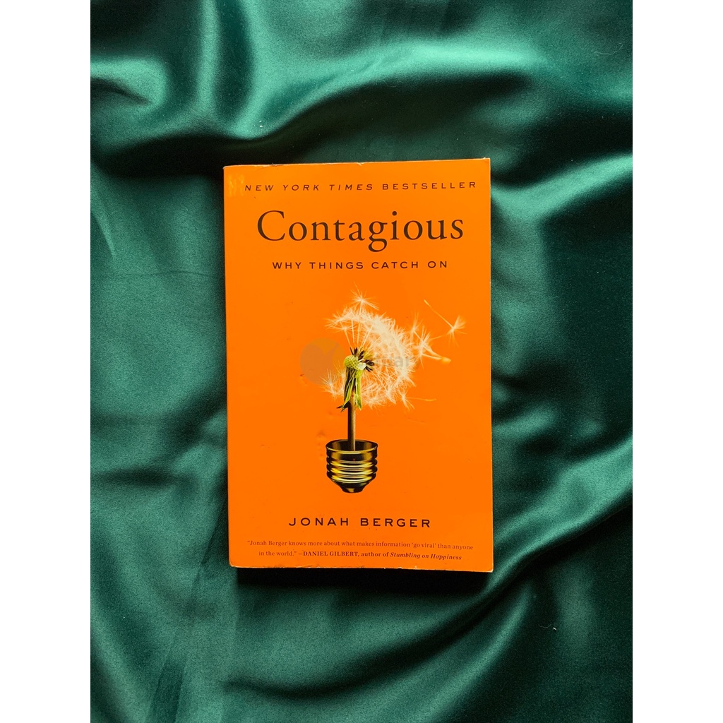 Jual PRELOVED - Novel/Buku Contagious: Why Things Catch On - Jonah ...