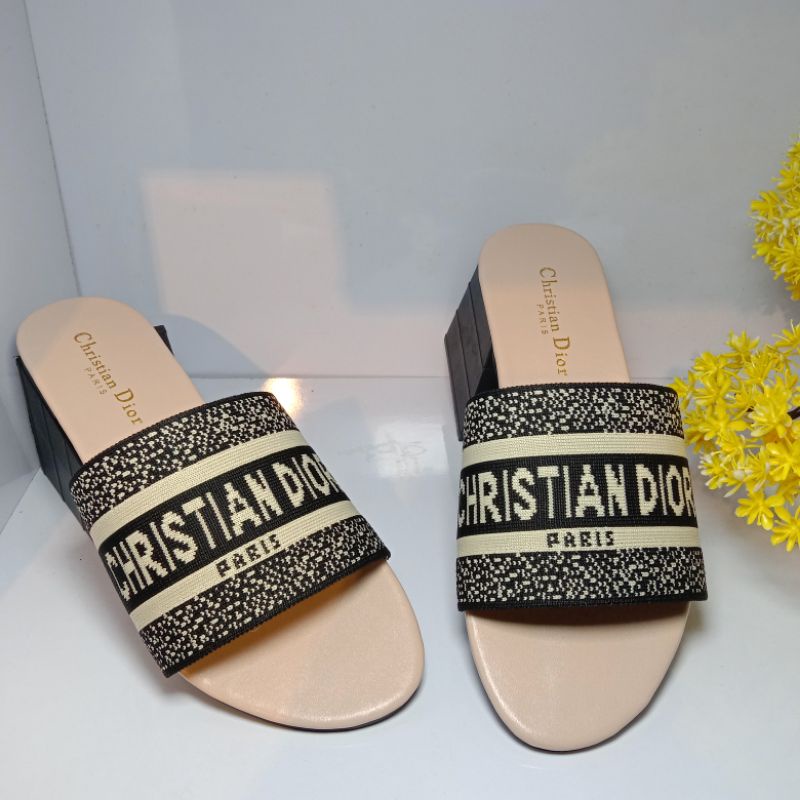 Jual sendal wanita | Shopee Indonesia