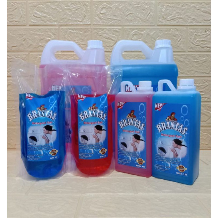 Jual DETERGEN CAIR LAUNDRY BOTOL 1LITER | Shopee Indonesia