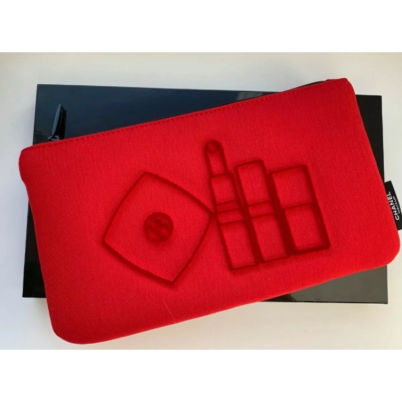 Jual VIPGIFT CHANEL Red Pouch (Comes with Box) | Shopee Indonesia