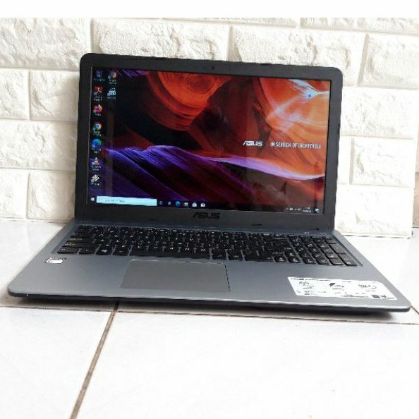 Jual Laptop Asus X540Y Amd E1-7010 Amd R2 Graphics 1.50GHz 2GB 256GB ...