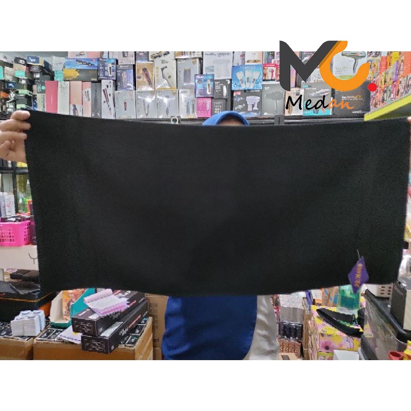 Jual Handuk Leher Salon / Handuk Cukur Rambut Barbershop Hitam Tebal ...