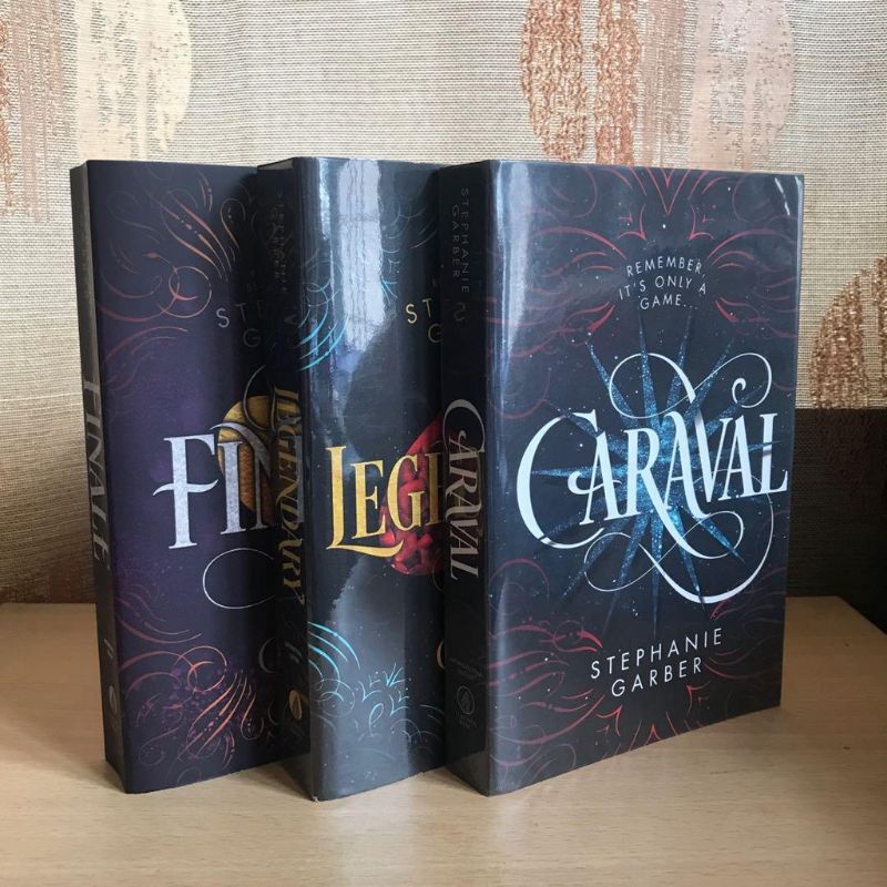 Jual CARAVAL - LEGENDARY - FINALE (Caraval Series) by Stephanie Garber | Shopee Indonesia