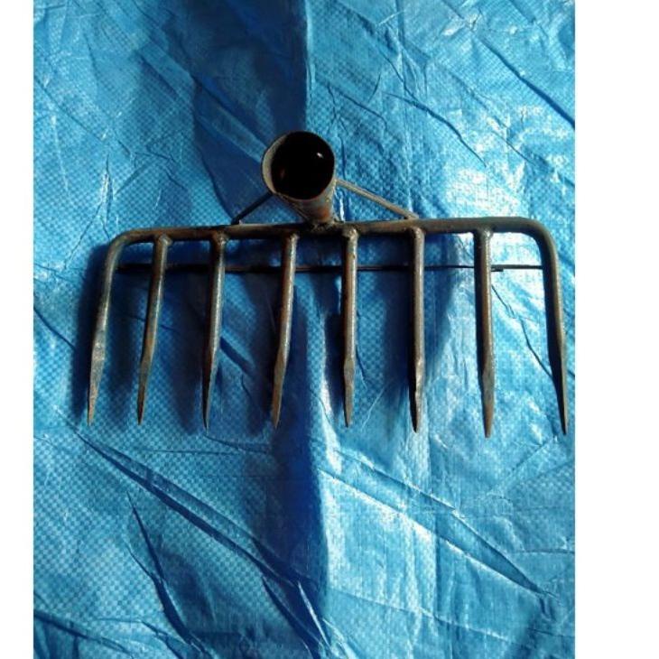 Jual Hadir Spesial Garukan sampah gagang besi/Garuk/garukan selokan ...