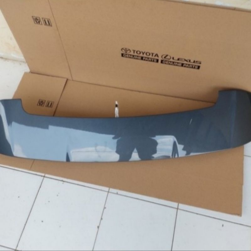 Jual spoiler innova reborn 2016 original | Shopee Indonesia