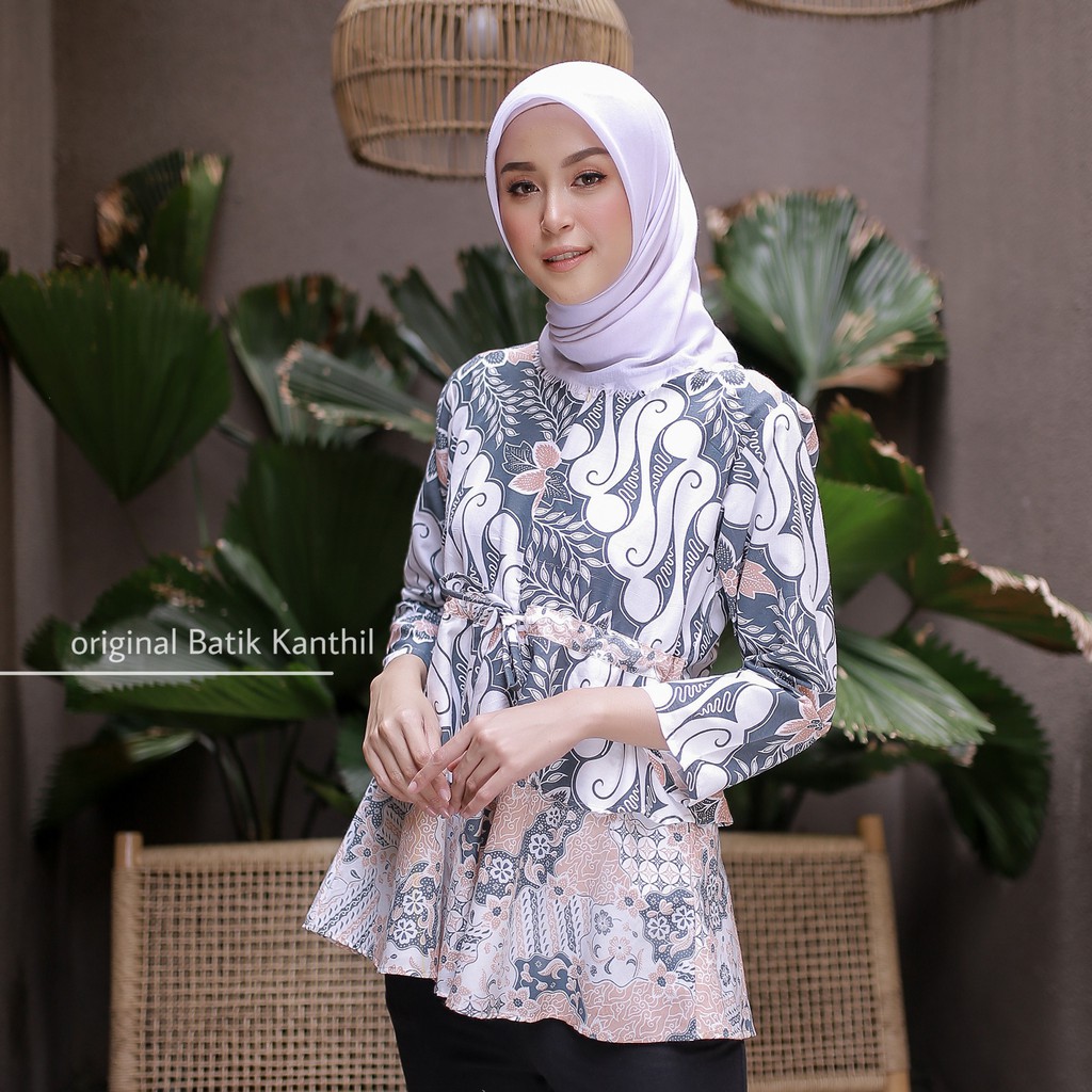 Jual KANTHIL Blouse Batik Modern Susun Sekar | Shopee Indonesia