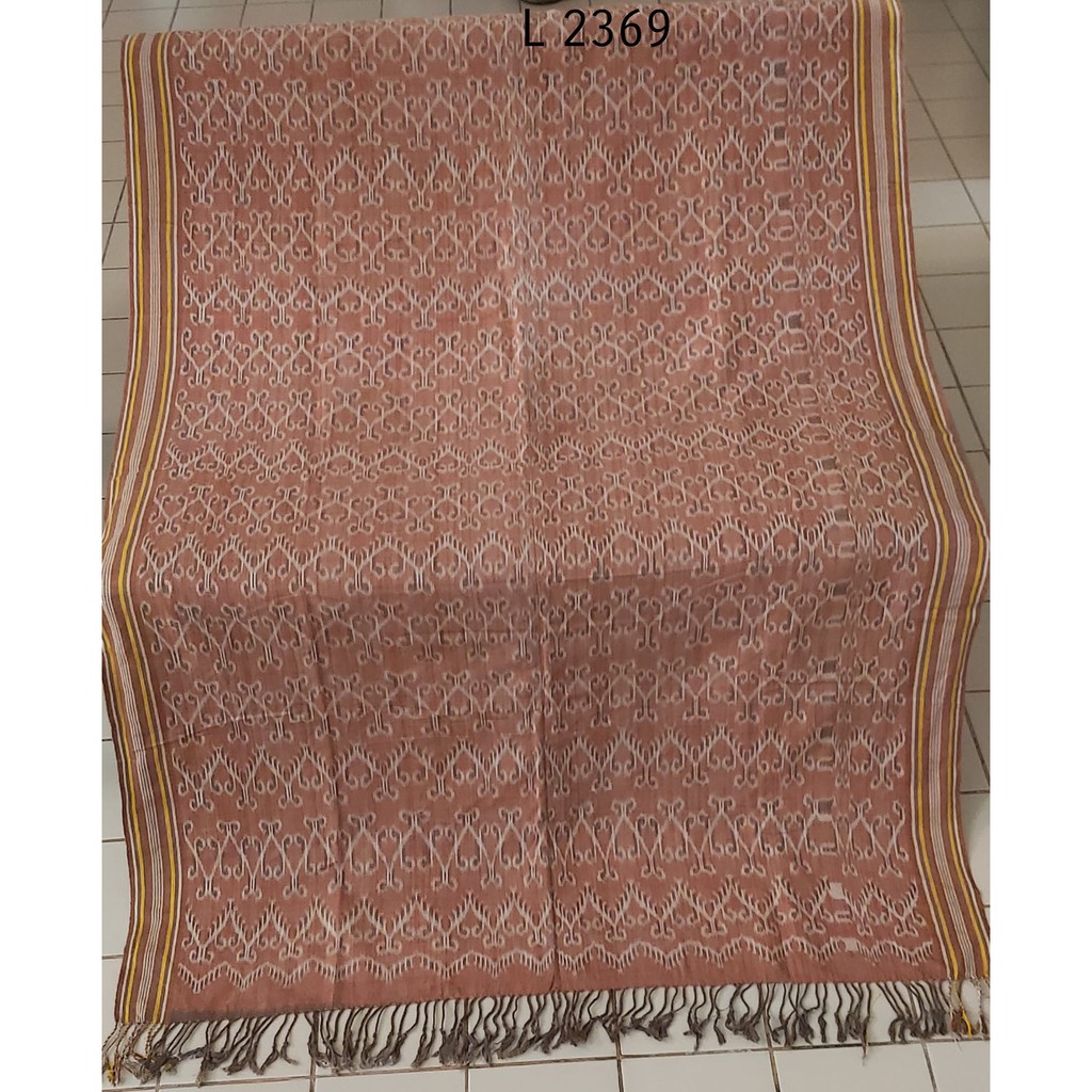 Jual L 2369 Kain kebat tenun Dayak Iban pewarna alam, Kalimantan ...
