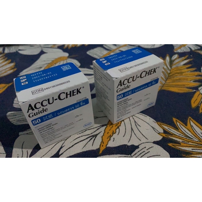 Jual accu check strip guide isi 25 | Shopee Indonesia