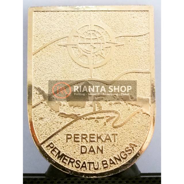 Jual Pin Kuningan Perekat Dan Pemersatu Bangsa | Shopee Indonesia