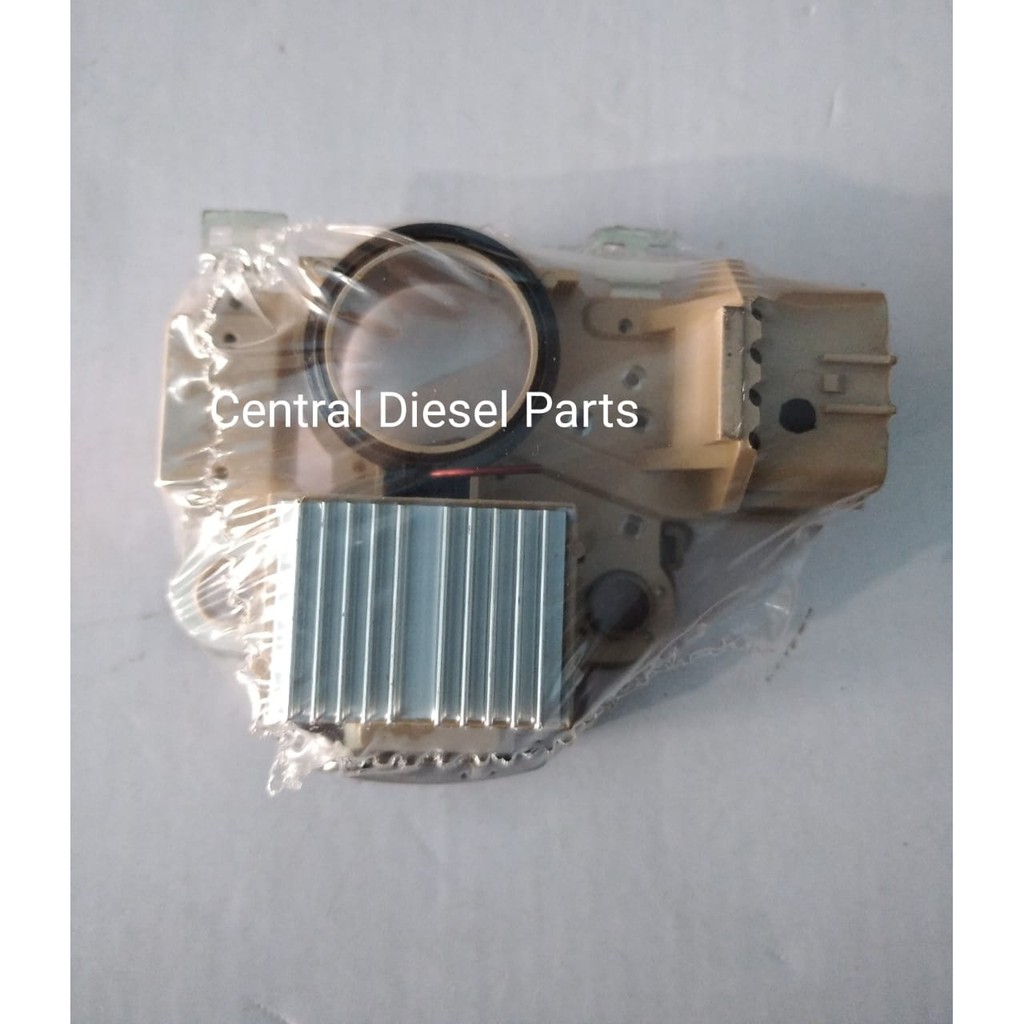 Jual IC Regulator Alternator T120SS Injection Triton 12V | Shopee Indonesia