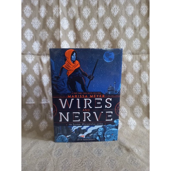 Jual WIRES AND NERVE by Marissa Meyer (GRAPHIC NOVEL) | Shopee Indonesia