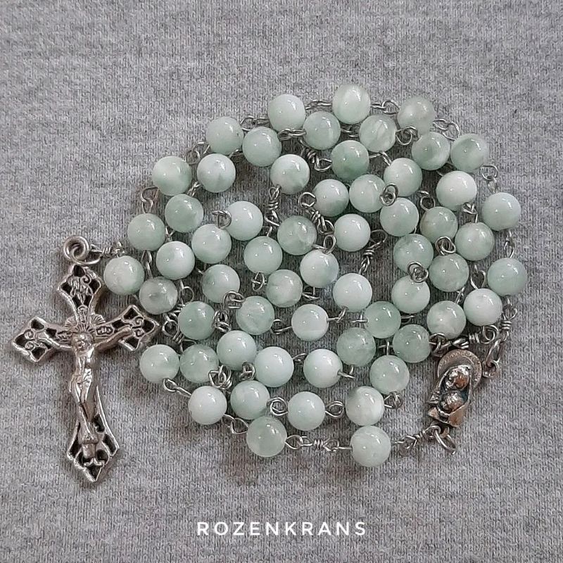 Jual ROSARIO MANIK BATU ALAM GREEN ANGELITE STONE 6MM | Shopee Indonesia