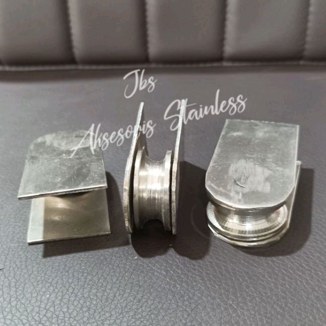 Jual KEREKAN BENDERA/KATROL 11/4 INCH STAINLESS SS 201 | Shopee Indonesia