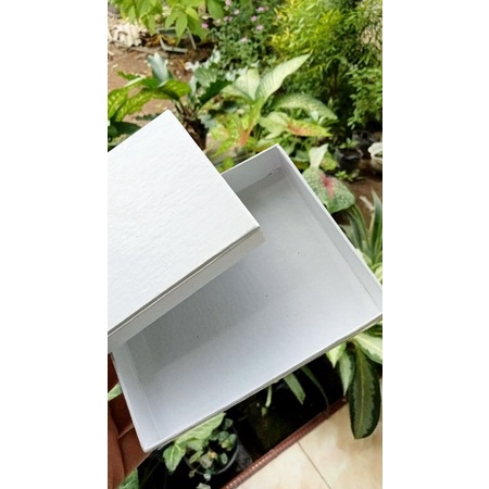 Jual HARDBOX CUSTOM [13×13×4 cm] / KOTAK HAMPERS / BOX SOUVENIR / KOTAK ...