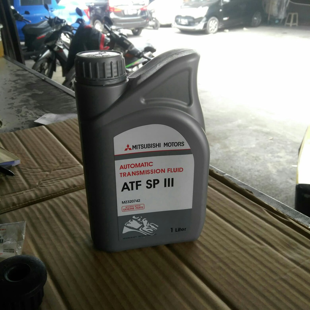 Jual Oli matic mitsubishi SP3!! Dijamin asli original!! | Shopee Indonesia